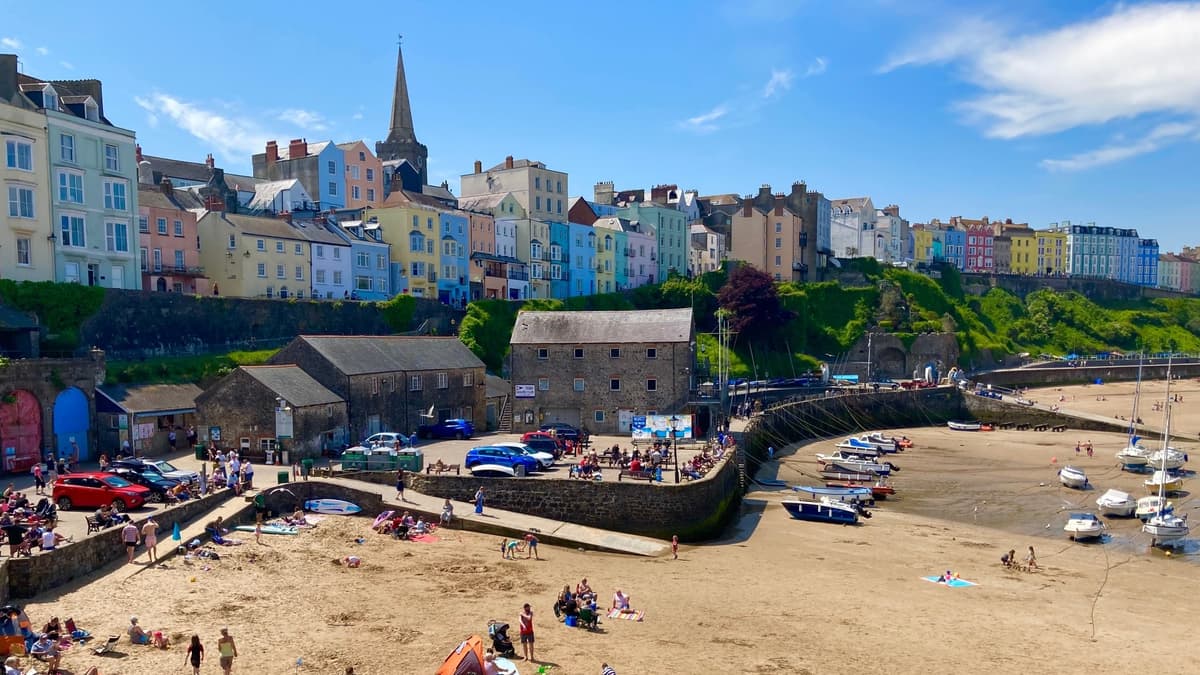 Poem - The Anatomy of Tenby | pembroke-today.co.uk