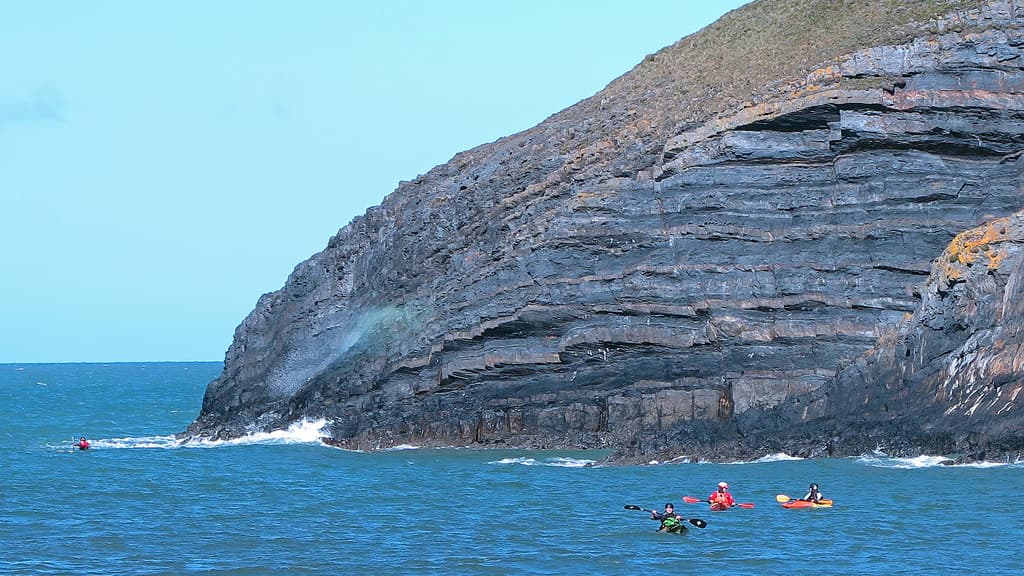 Child saved after kayaks capsized | pembroke-today.co.uk