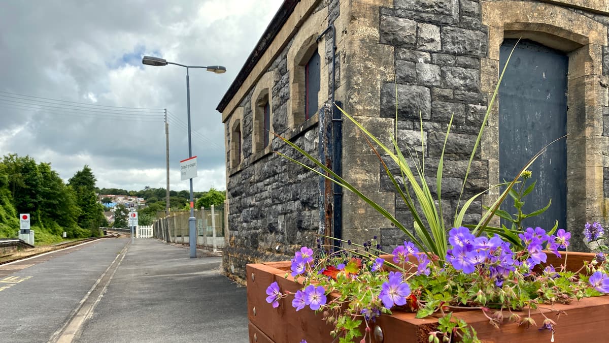 Friends of Tenby Railway Station - meet South Wales Co-ordinator and ...