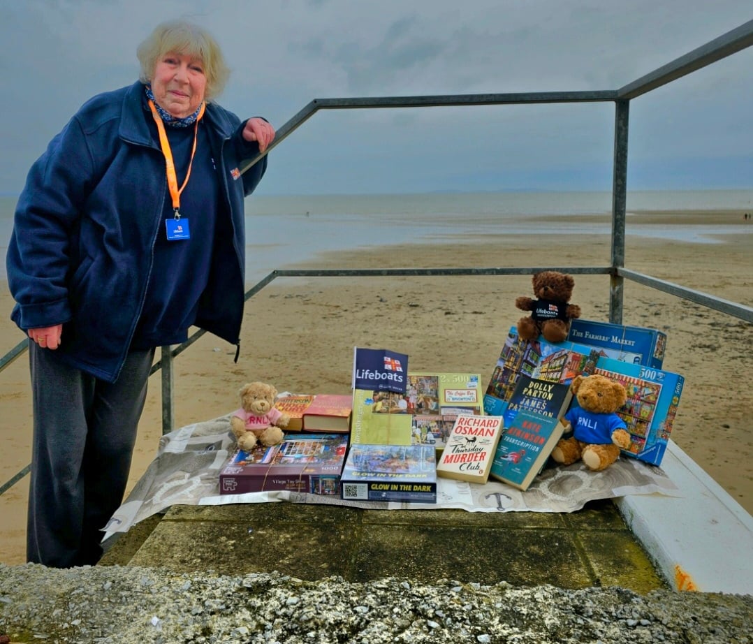 Saundersfoot RNLI Soup Lunch and puzzle sale fundraiser | pembroke ...