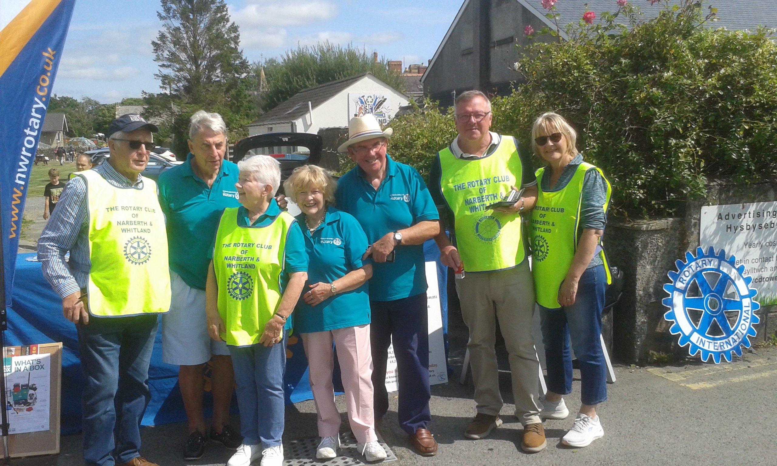 Crowds flock to sunny Whitland Carnival | pembroke-today.co.uk