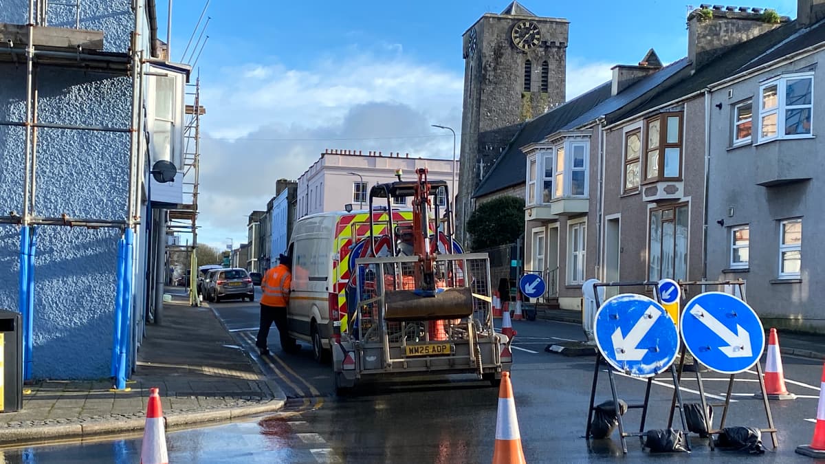 Welsh Water addresses Pembroke Dock's mysterious leak | pembroke-today ...