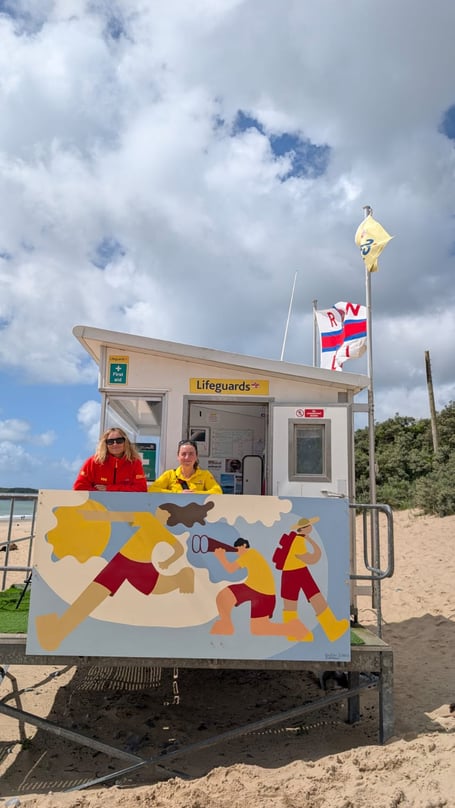 Tenby lifeguard Gwen’s artwork ‘gives back’ to lifesaving charity ...